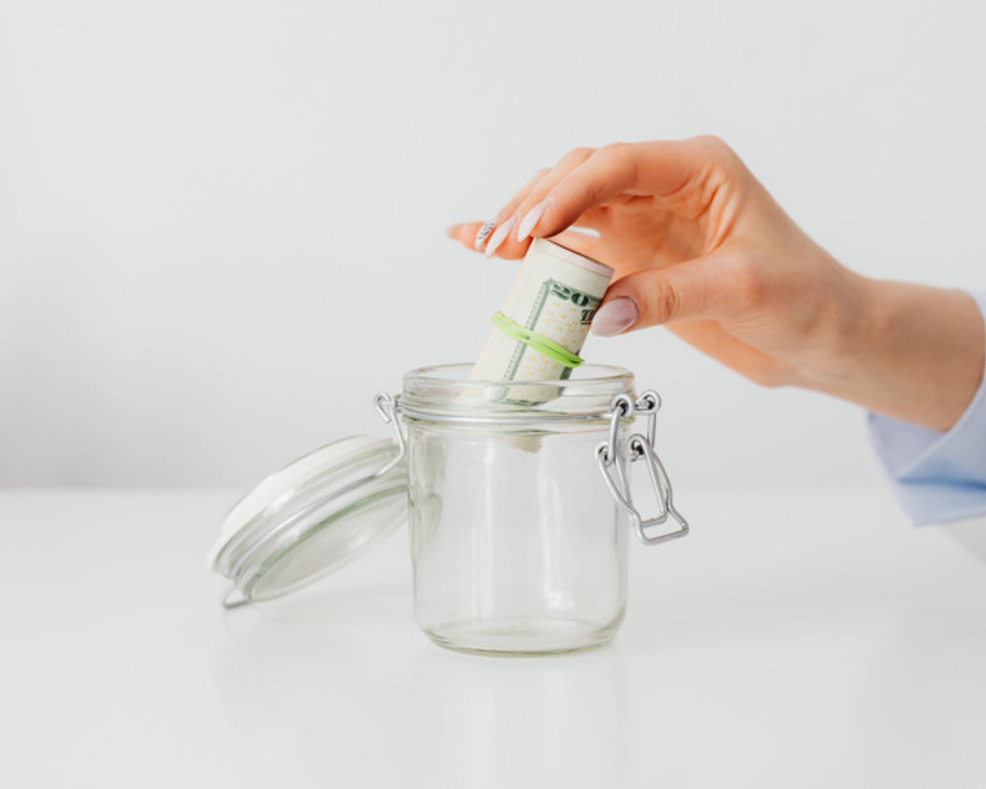 Top 6 Tips to Save Money On Health Insurance - Gargash Insurance